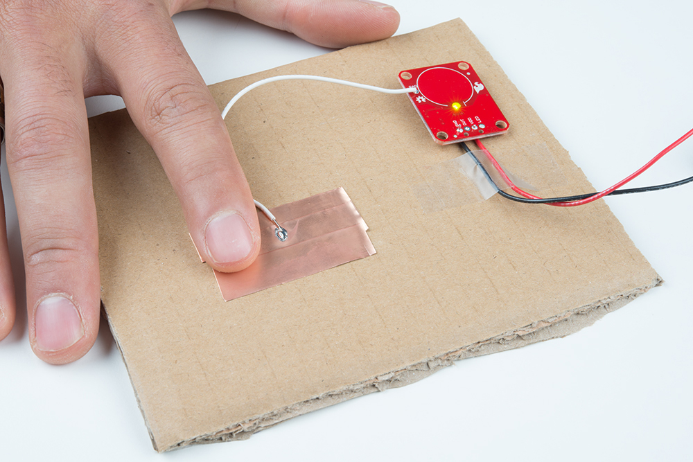 SEN-14520: Single-Button Capacitive Touch Breakout Board